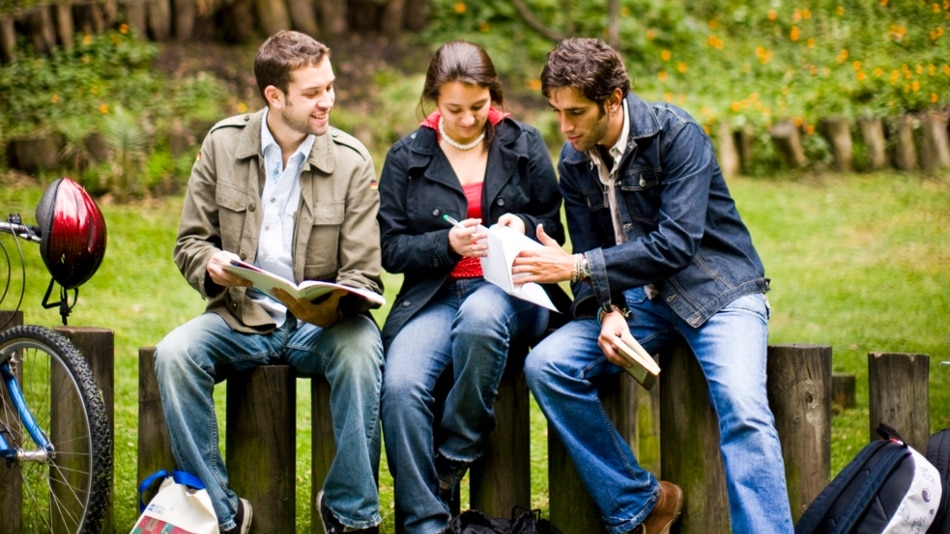 Active Citizens: Social action for climate change | British Council Greece